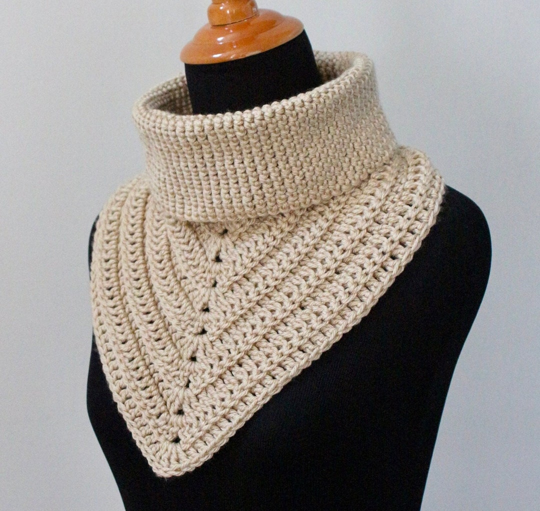Simple Textured Neck Warmer Pattern, Crochet Neck Warmer Pattern ...