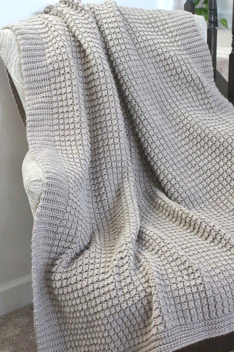 Modern Textured Throw Pattern, 6-sizes, W/video, Border-as-you-go ...
