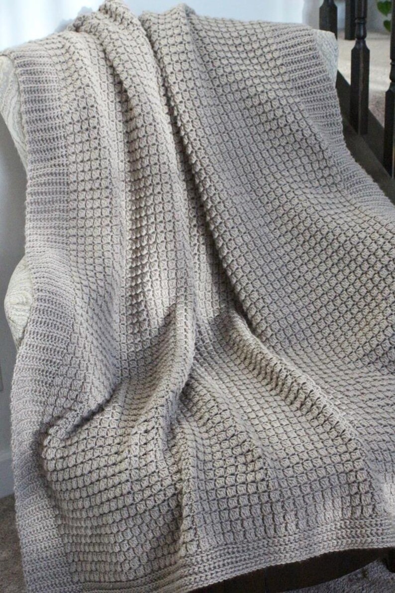 Modern Textured Throw Pattern, 6-sizes, W/video, Border-as-you-go ...