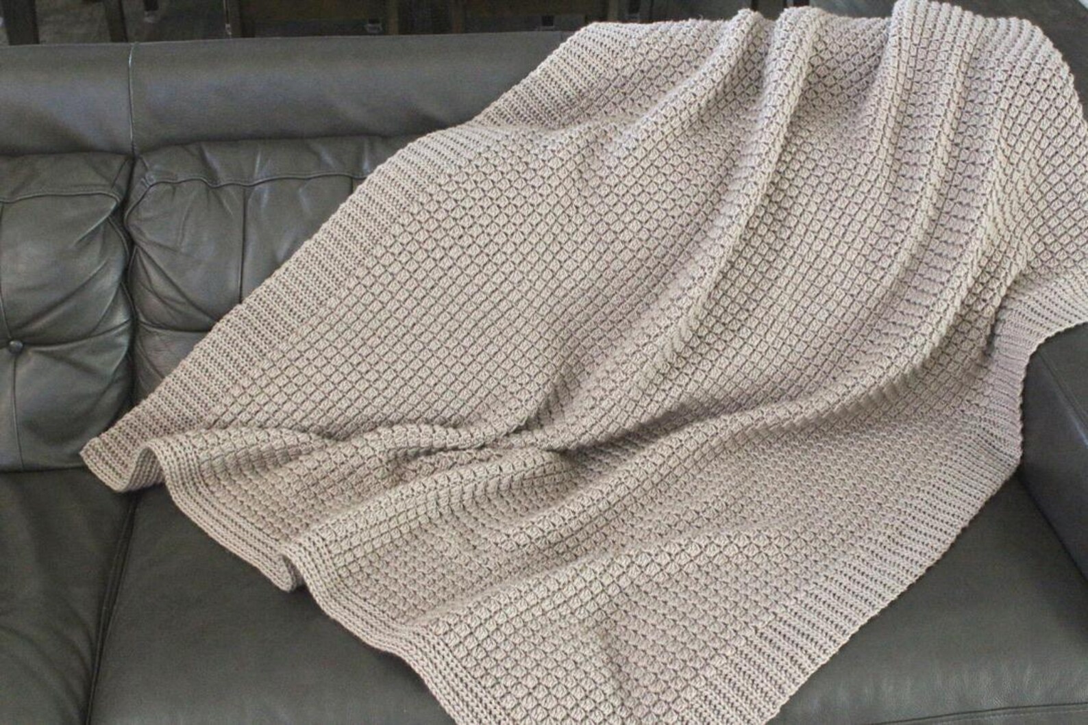 Modern Textured Throw Pattern, 6-sizes, W/video, Border-as-you-go ...