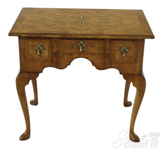 Lowboy dressing table store