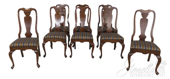 Queen Anne Dining Room Set