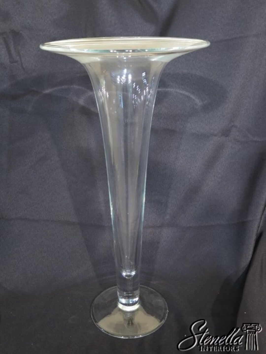 LF42398EC: ABIGAILS Glass Vase - Etsy