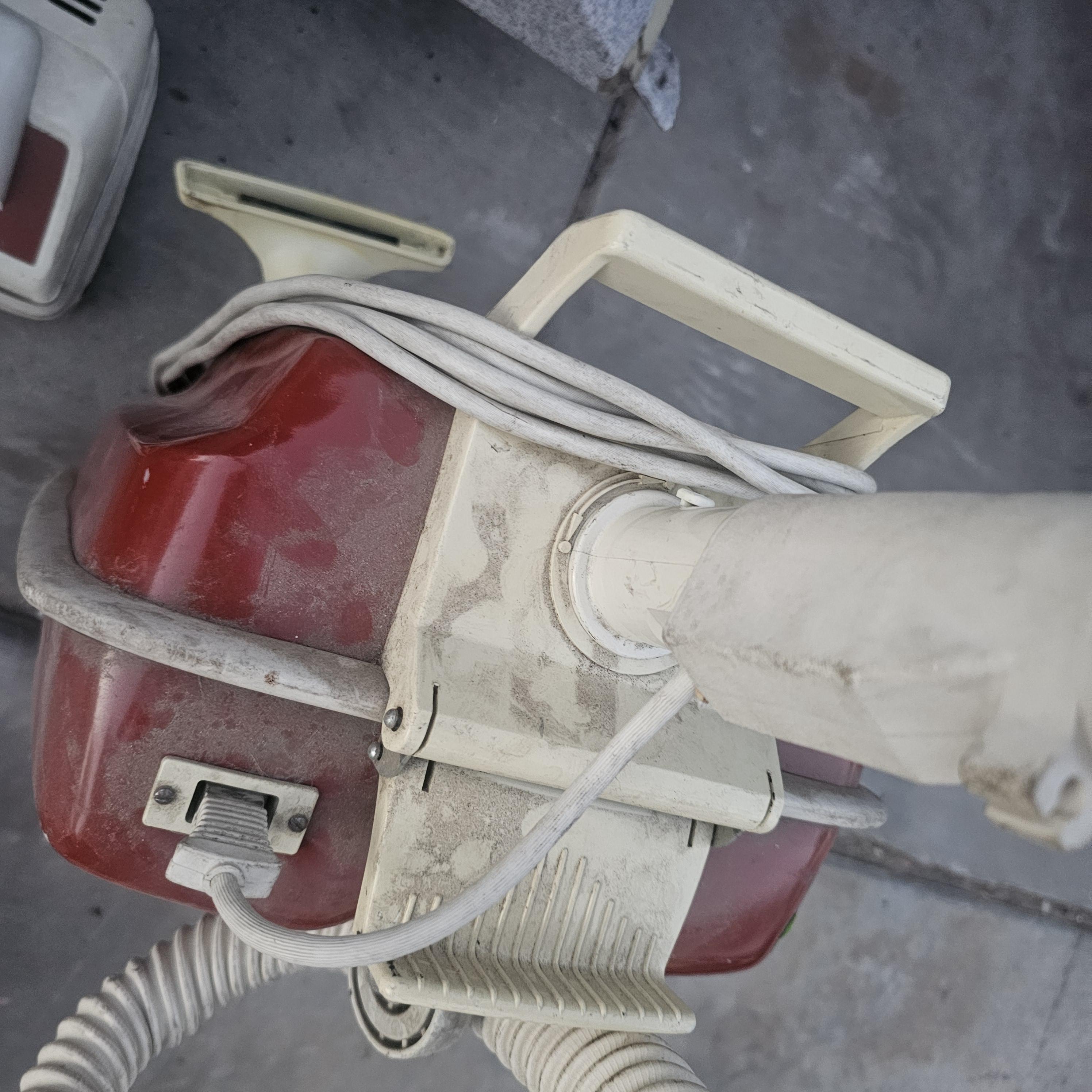 Vintage Eureka Roto-matic 1746 B Model Made in USA Work Great Top ...