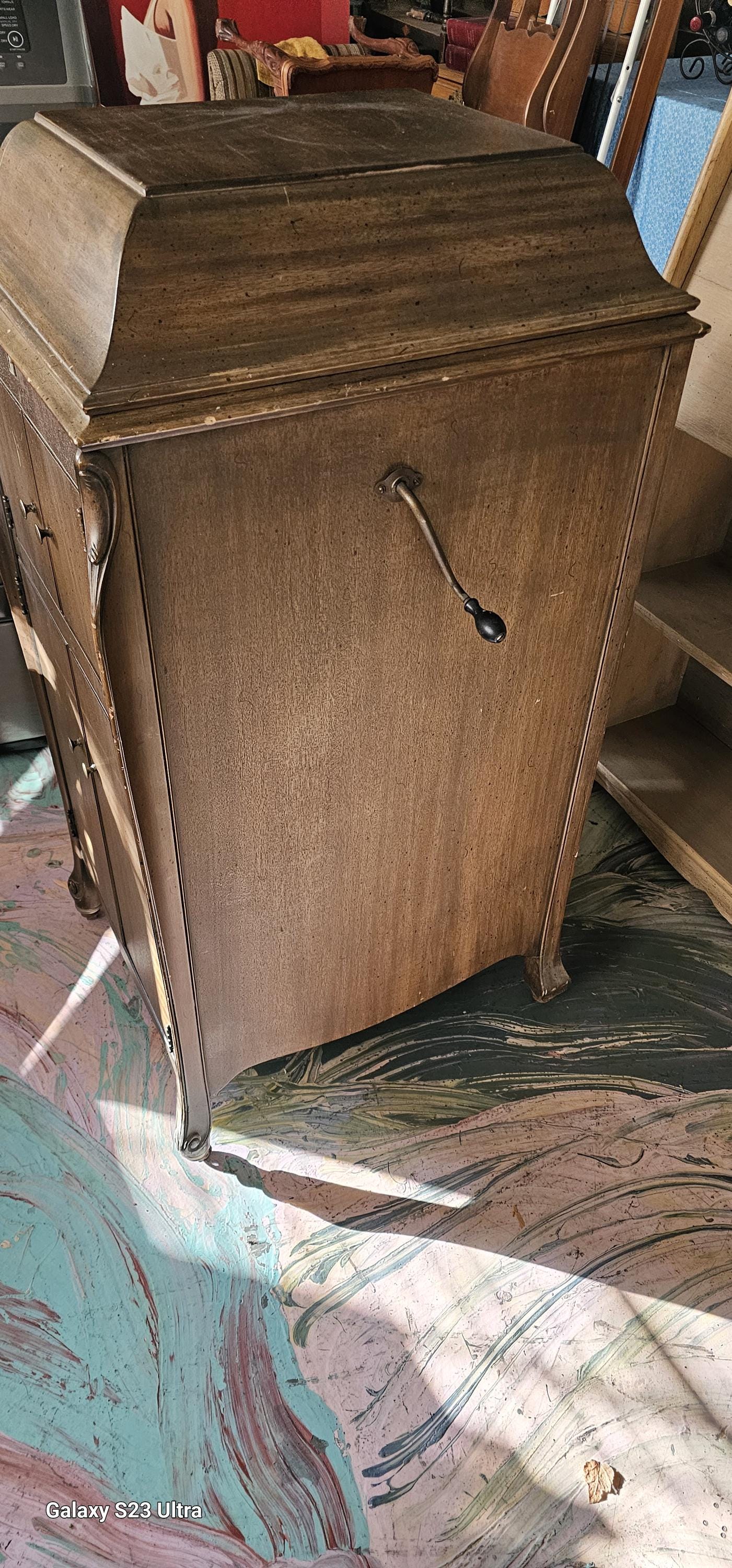 Antique Victor Victrola XI Tipe J Phonograph Cabinet Record Player W ...