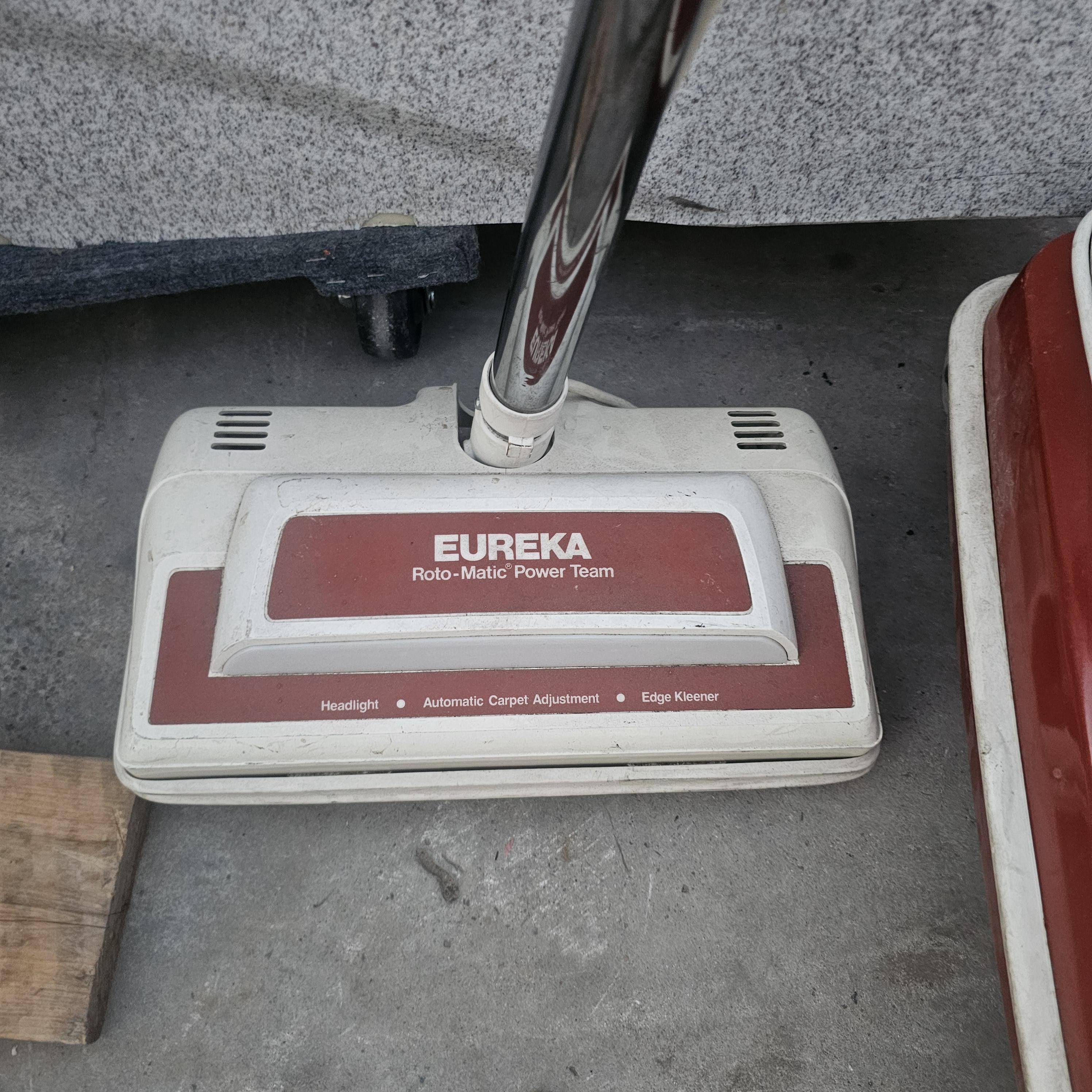 Vintage Eureka Roto-matic 1746 B Model Made in USA Work Great Top ...