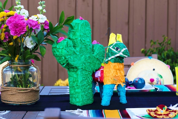 Fiesta De Piñata Mexicana Suministros Para Fiestas De Temática