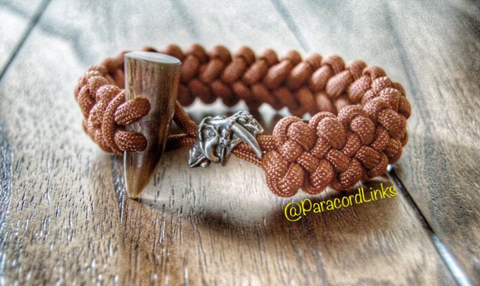 Sabertooth Paracord Bracelet dragons Claw - Etsy