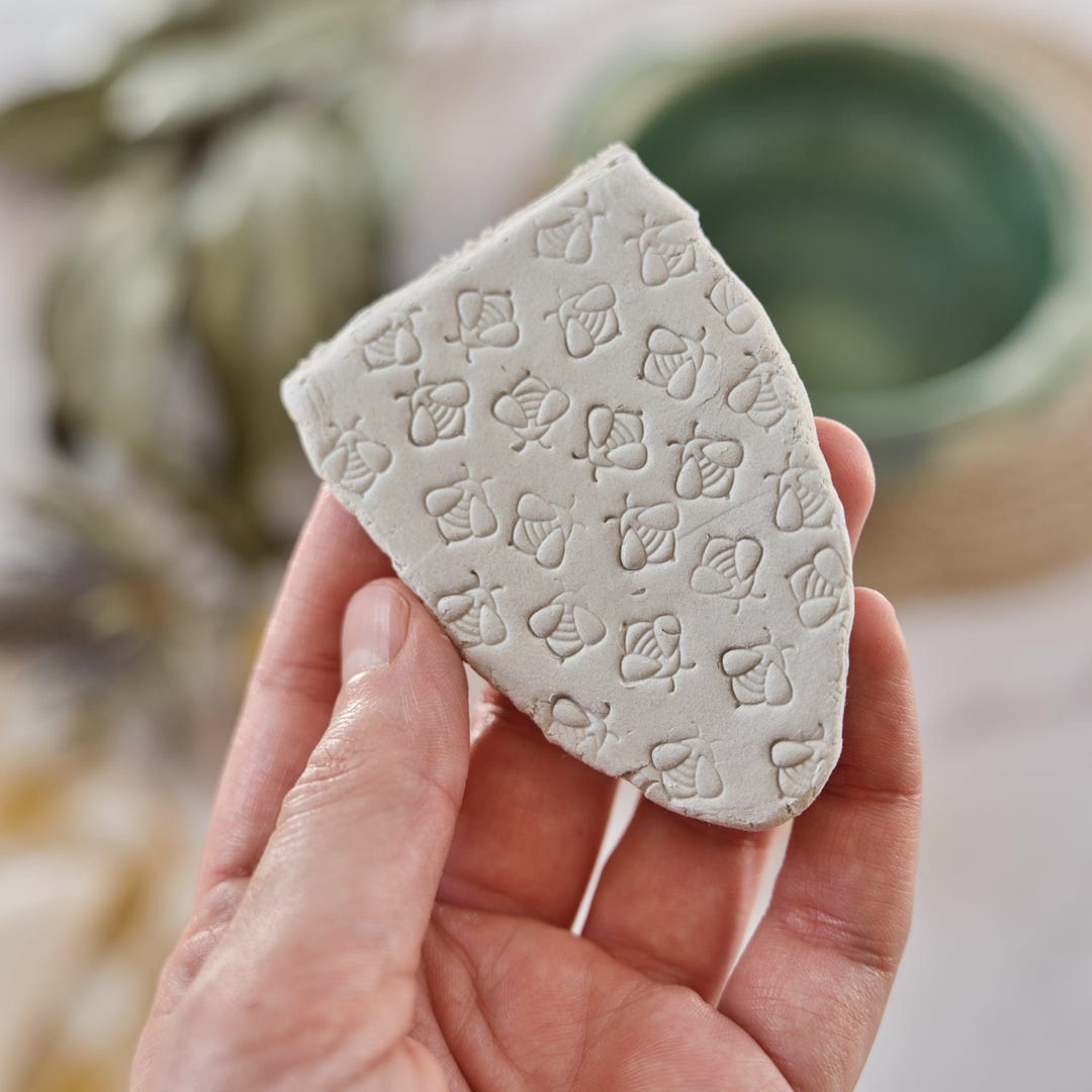Bumble Bee Texture Clay Stamp, Simple Bee Icon Stamp for Honey Bee ...