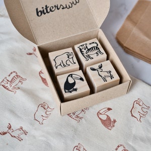 Giraffe Name Stamp for Clothing With 2 Optional Mini Textile Ink Pads ...