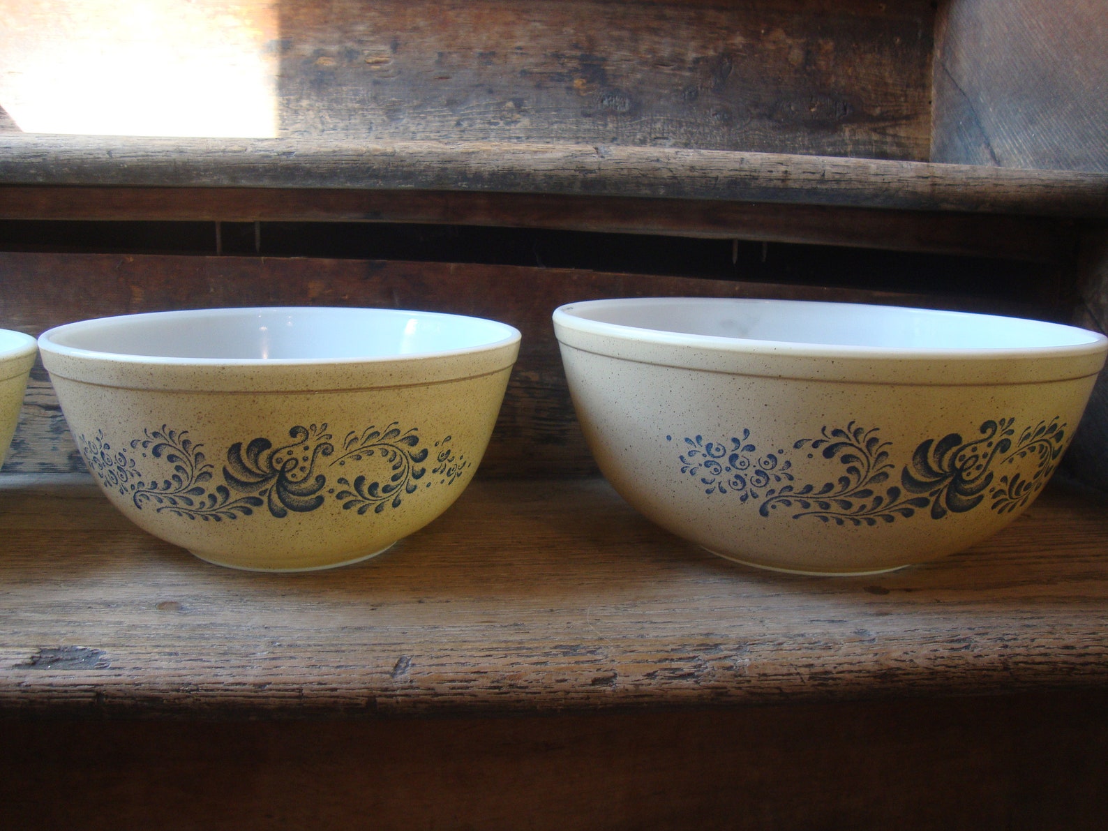 Vintage Pyrex Homestead Pattern Mixing Bowl Set | Etsy