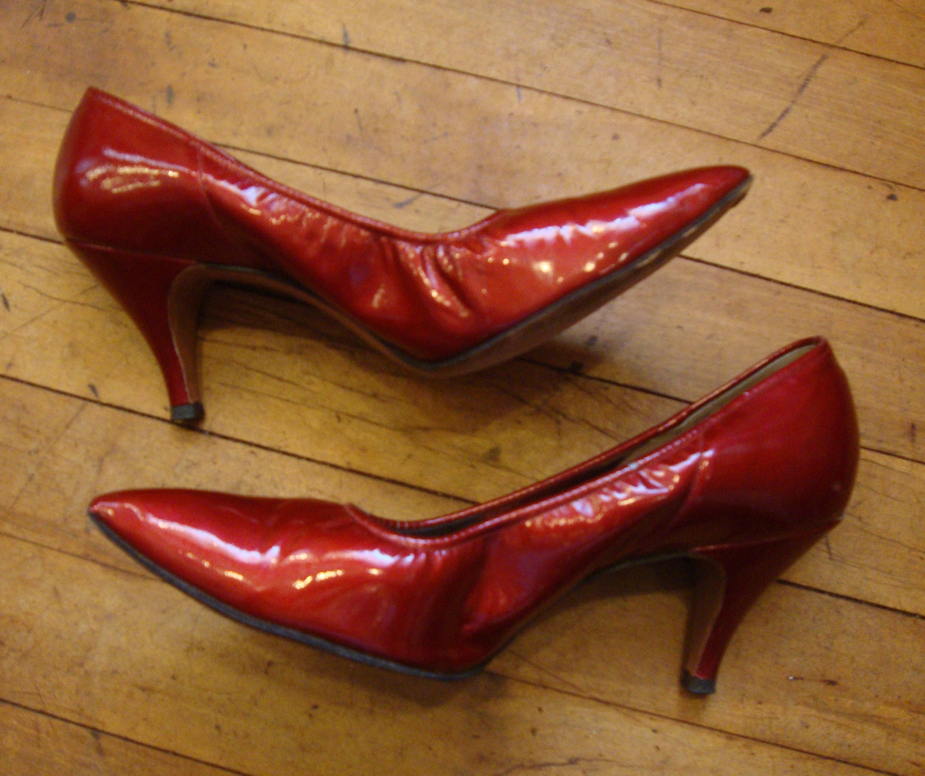 Vintage 1950's 1960's Shiny Red Florsheim Heels-pin - Etsy