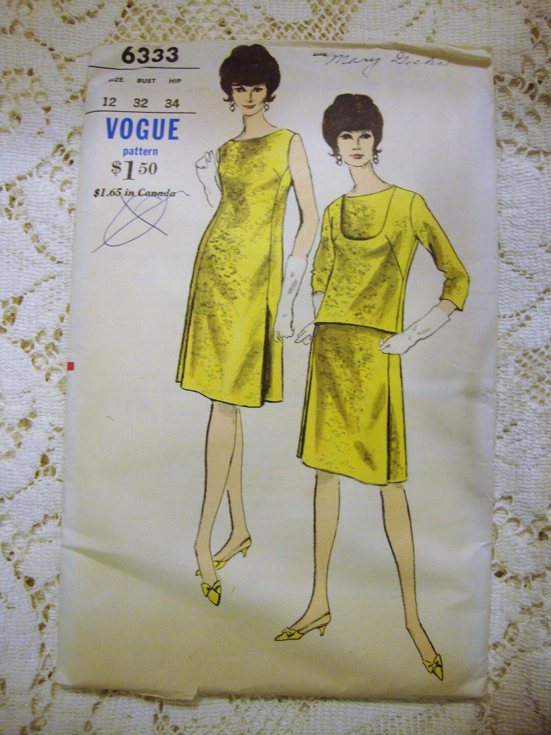 Vintage 1960's Vogue Pattern for Sheath Dress and Scoop Neckline Jacket ...