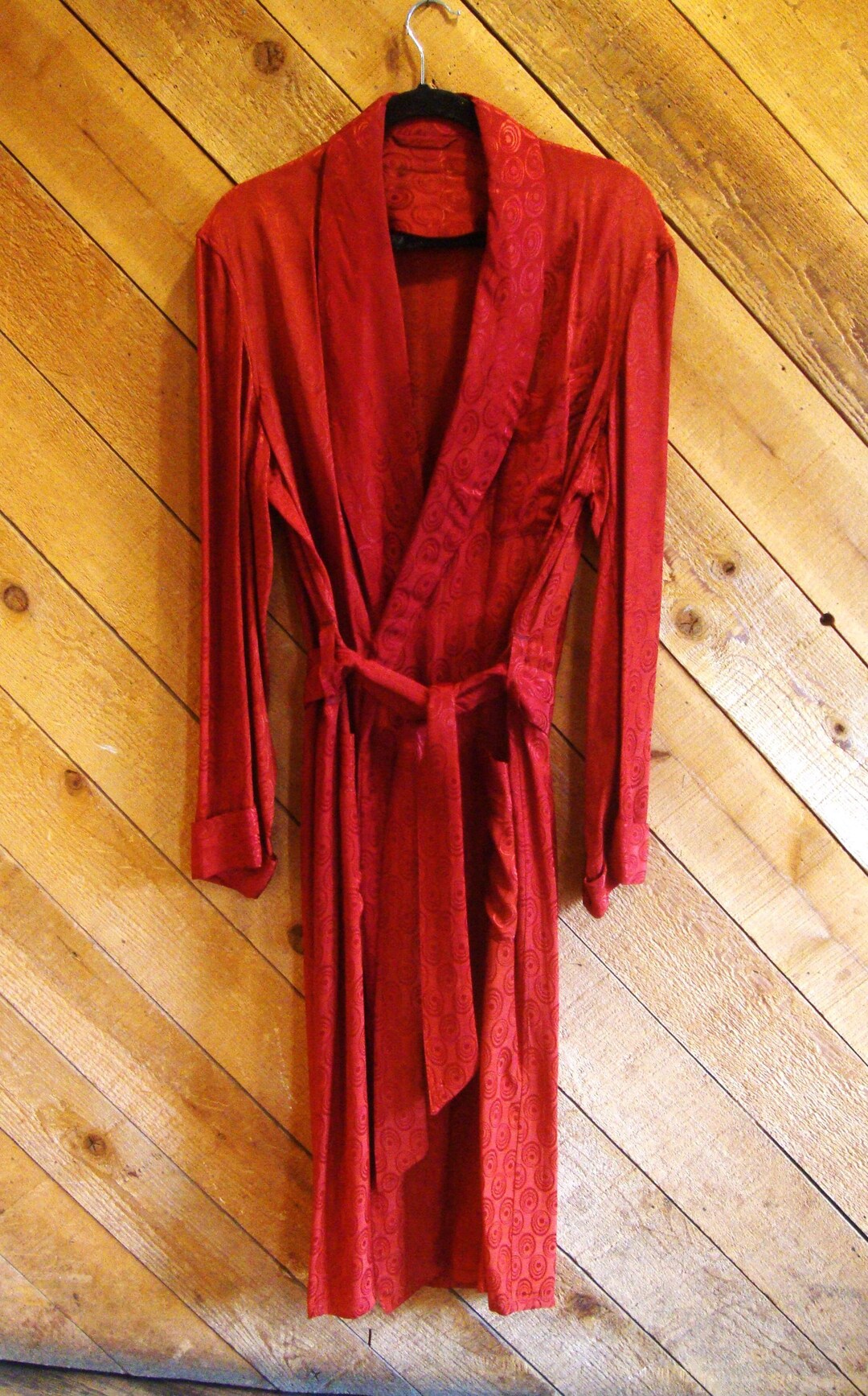 Vintage 1940's Rusty Maroon Rayon Art Deco Pattern Men's Smoking Jacket ...