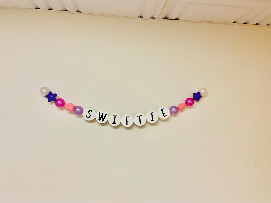 Giant Swiftie Friendship Bracelet, Swiftie Christmas Garland ...