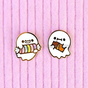 Ooh A Snack Halloween Ghost Enamel Pin // Halloween, Candy, Cute ...