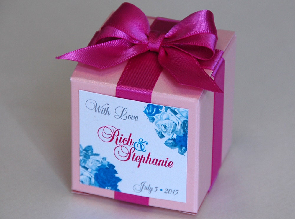 30 Wedding Favor Candy Box with Names Shabby chic style | Etsy