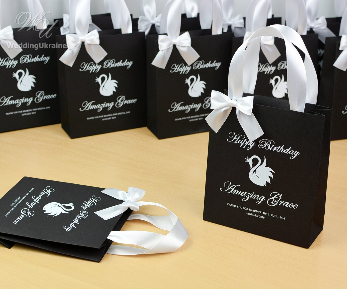 35 Chic Black & White Birthday Party Gift Bags With Satin | Etsy