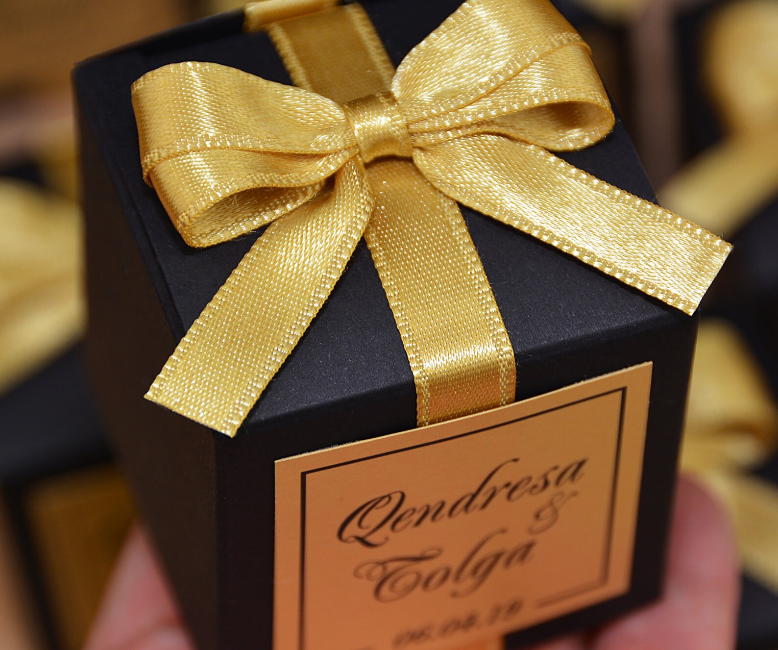 Personalized Wedding Favor Boxes for Guests. Elegant Wedding ...