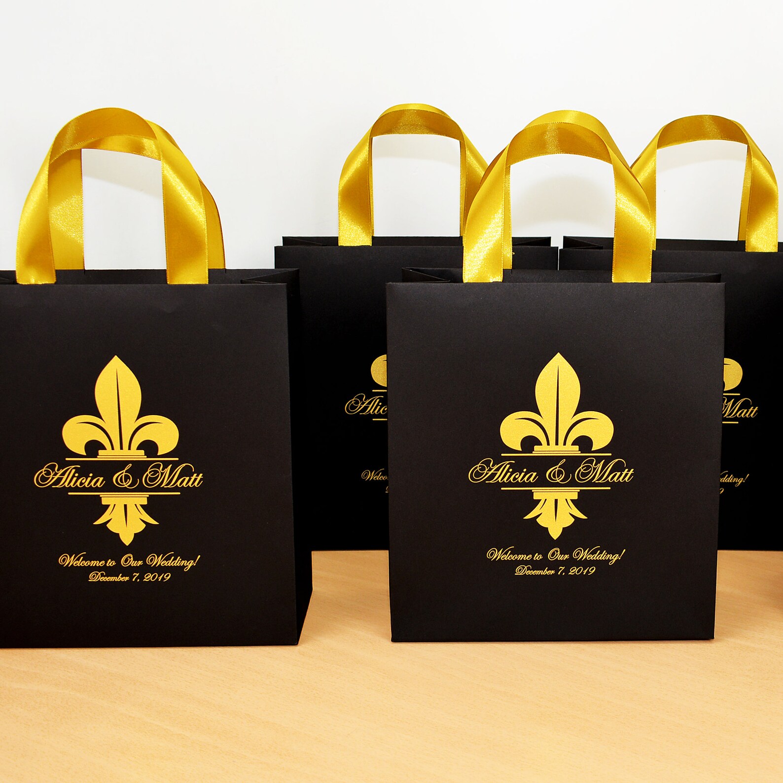 25 Fleur De Lis Wedding Welcome Bags, Elegant Black & Gold Personalized ...