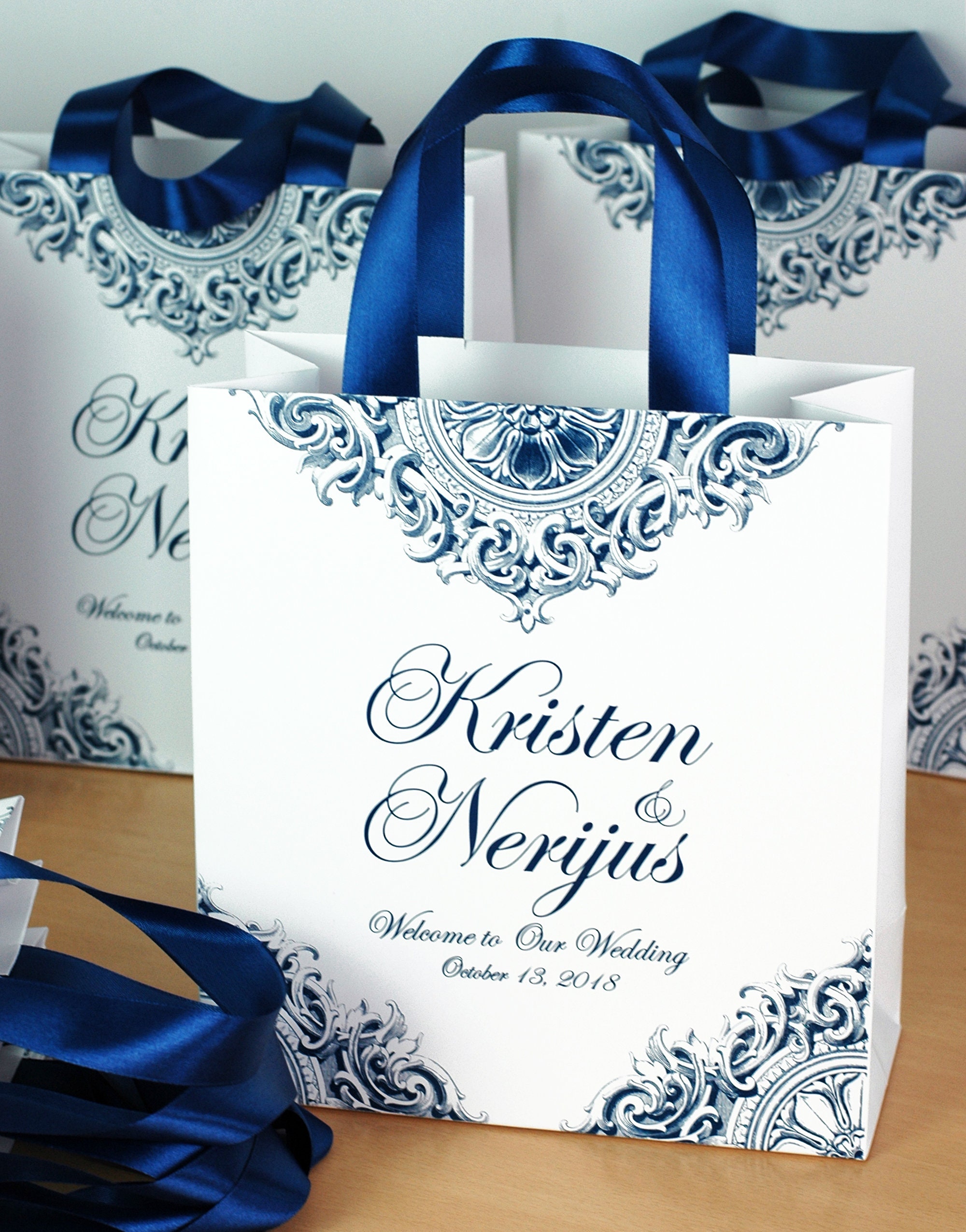 40 Chic Wedding Welcome Bags With Satin Ribbon Handles and Your Names ...