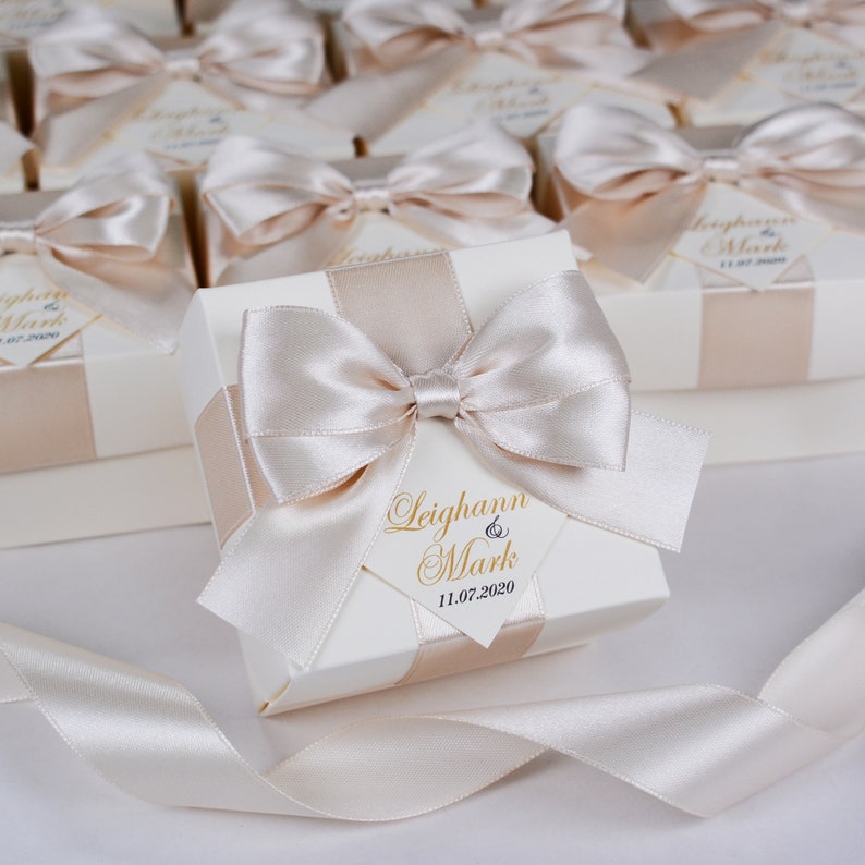 Light Pink Wedding Favor Gift Box With Blush Satin Ribbon, Bow & Names ...