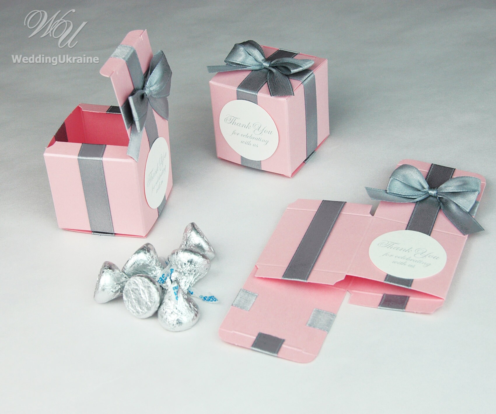 Light Pink & Silver Wedding Bonbonniere With Bow and Custom Tag ...