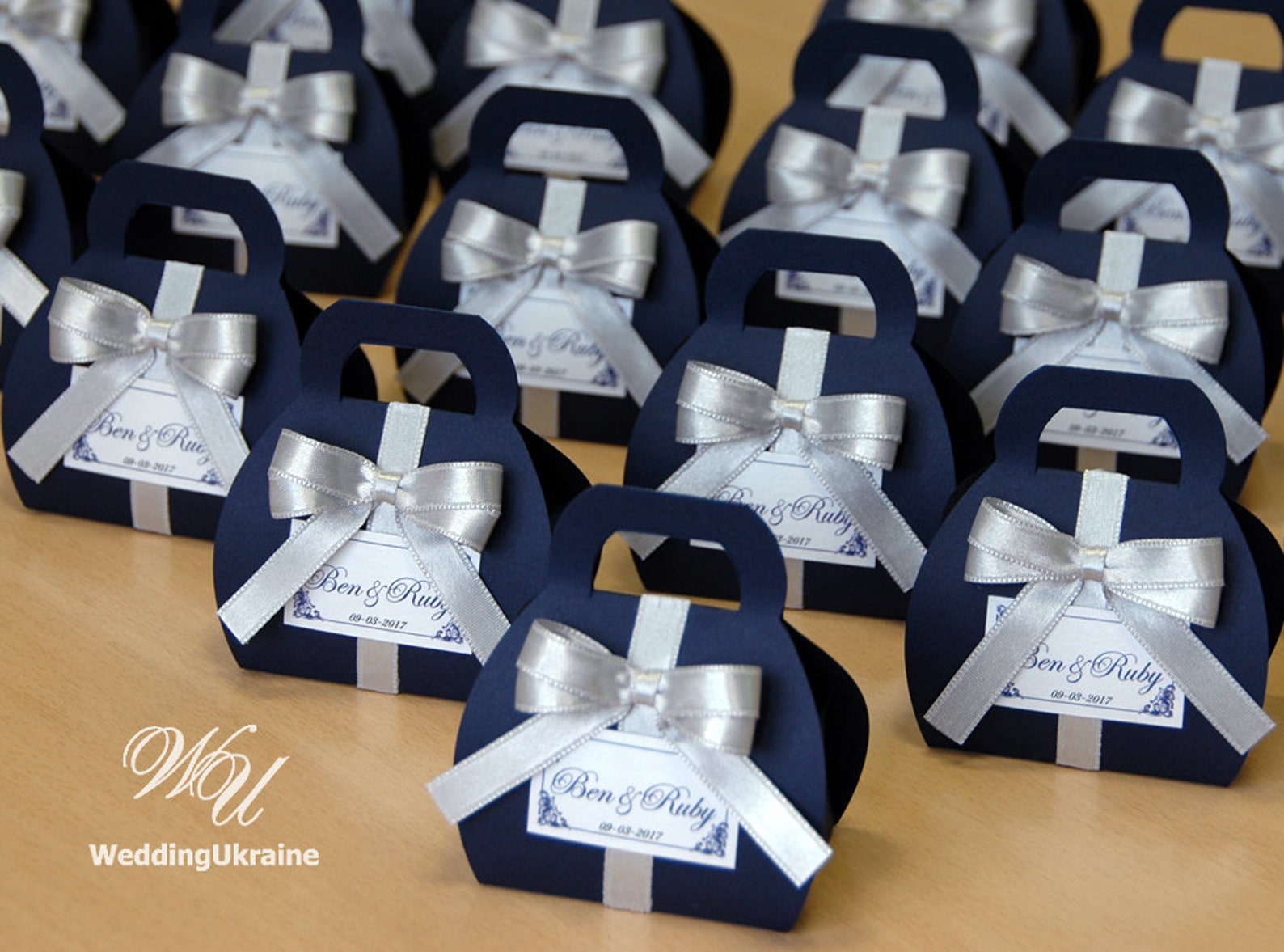 Personalized Gold Wedding Bonbonniere Elegant Favor Candy Boxes With ...