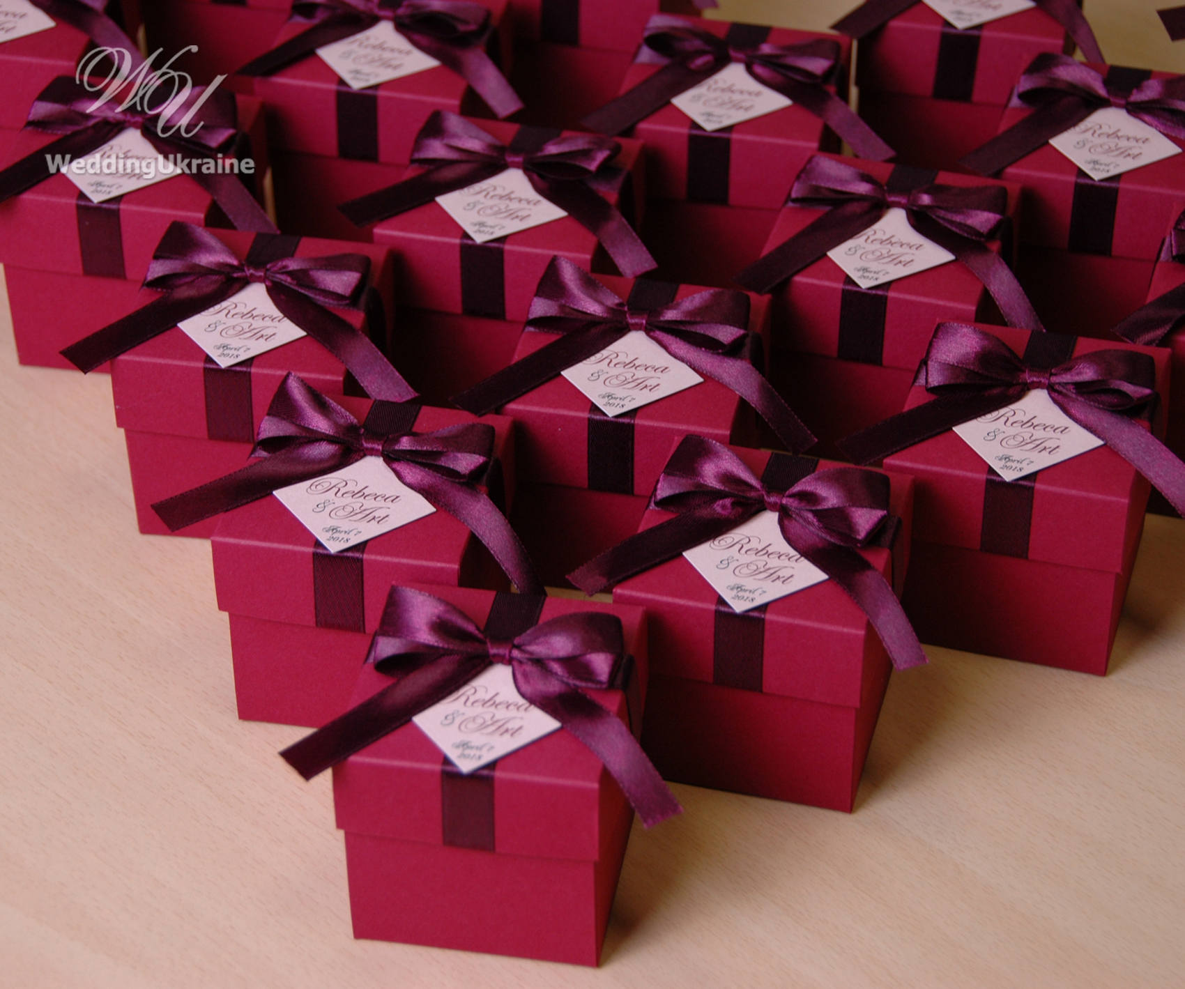 Burgundy Wedding Bonbonniere Wedding Favor Boxes With Wine - Etsy