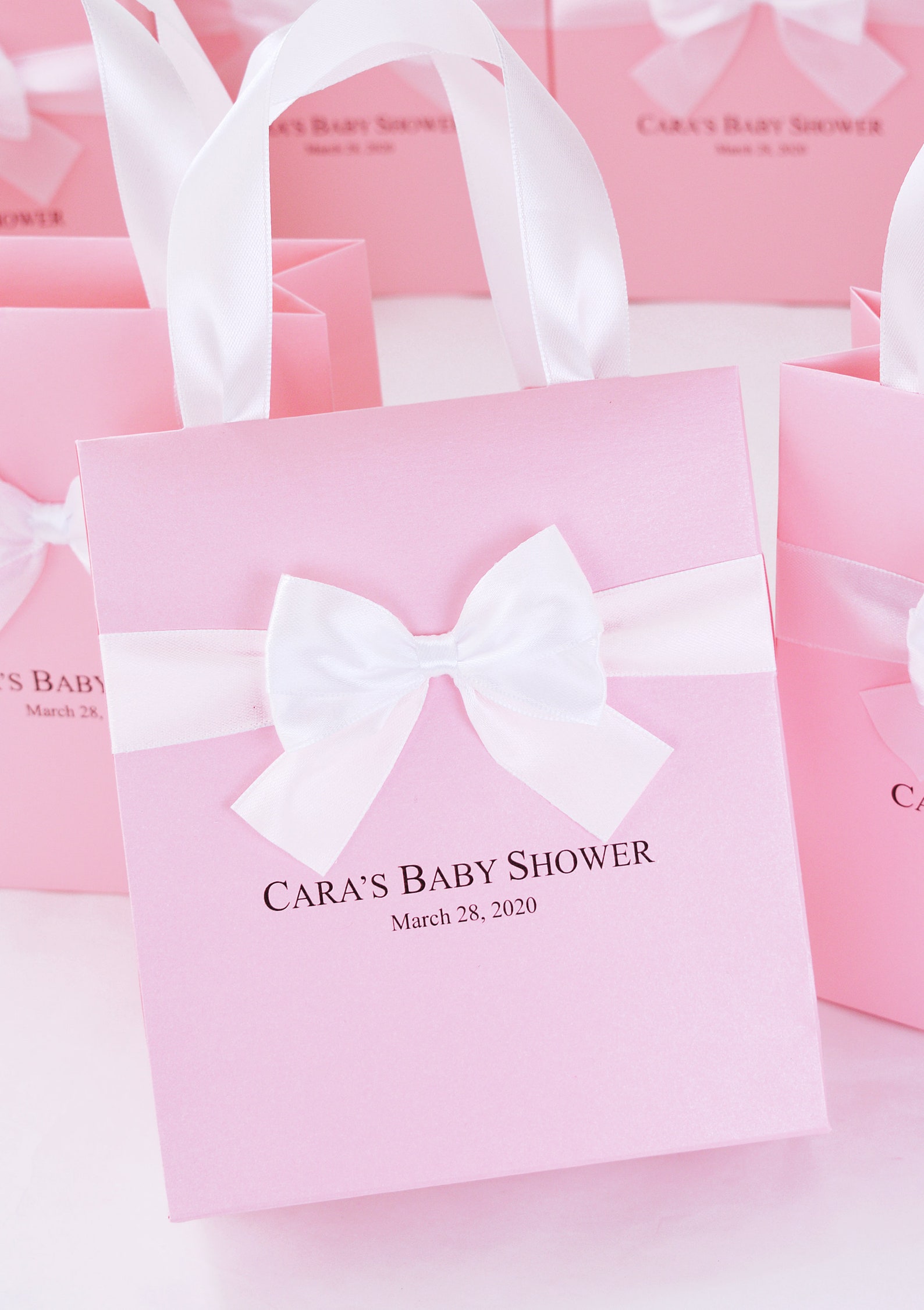 30 Elegant Baby Shower Bags With Satin Ribbon Handles, Bow and Custom ...