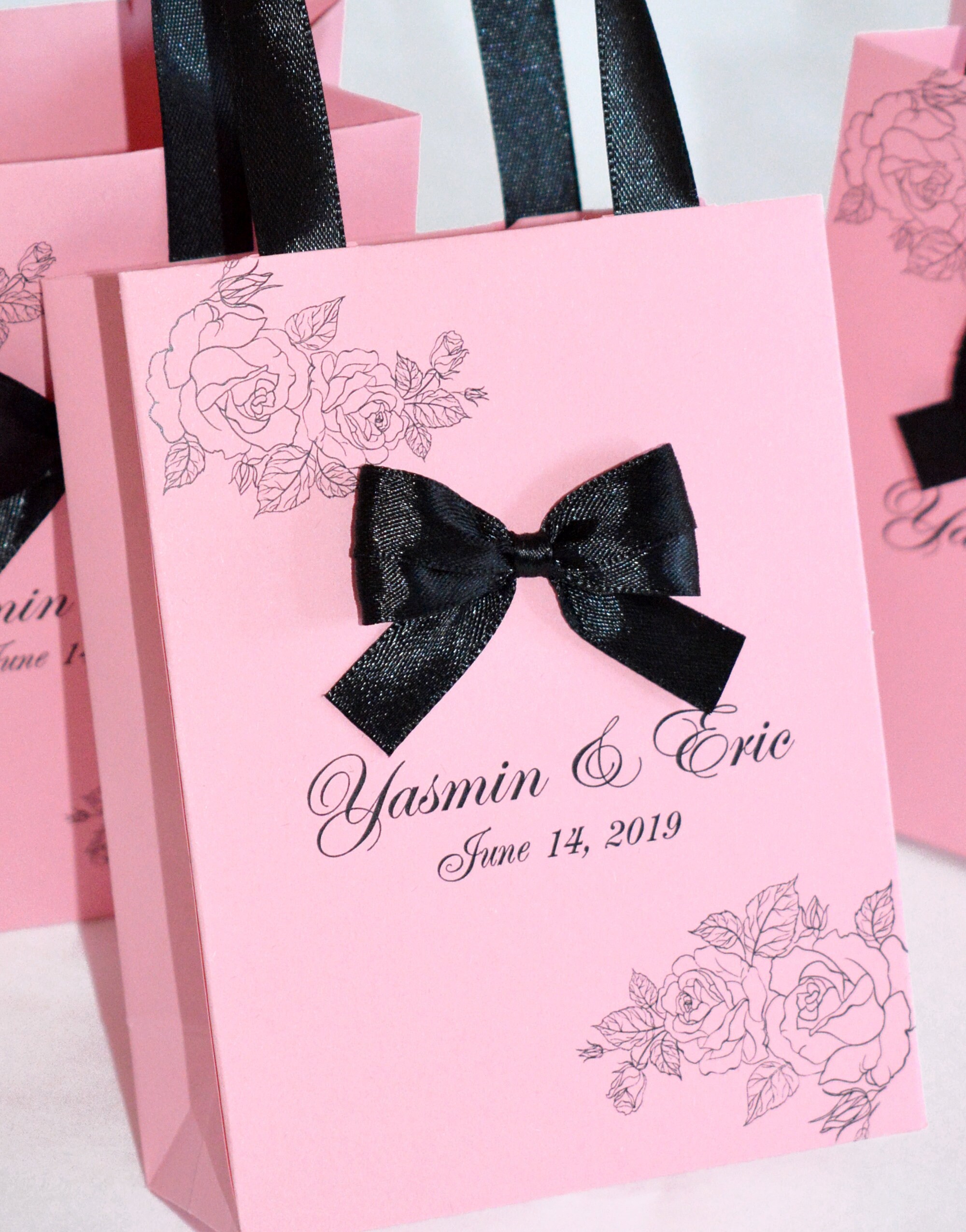 25 Elegant Wedding Welcome bags with satin ribbon handles bow | Etsy