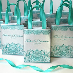 Souvenir bags store