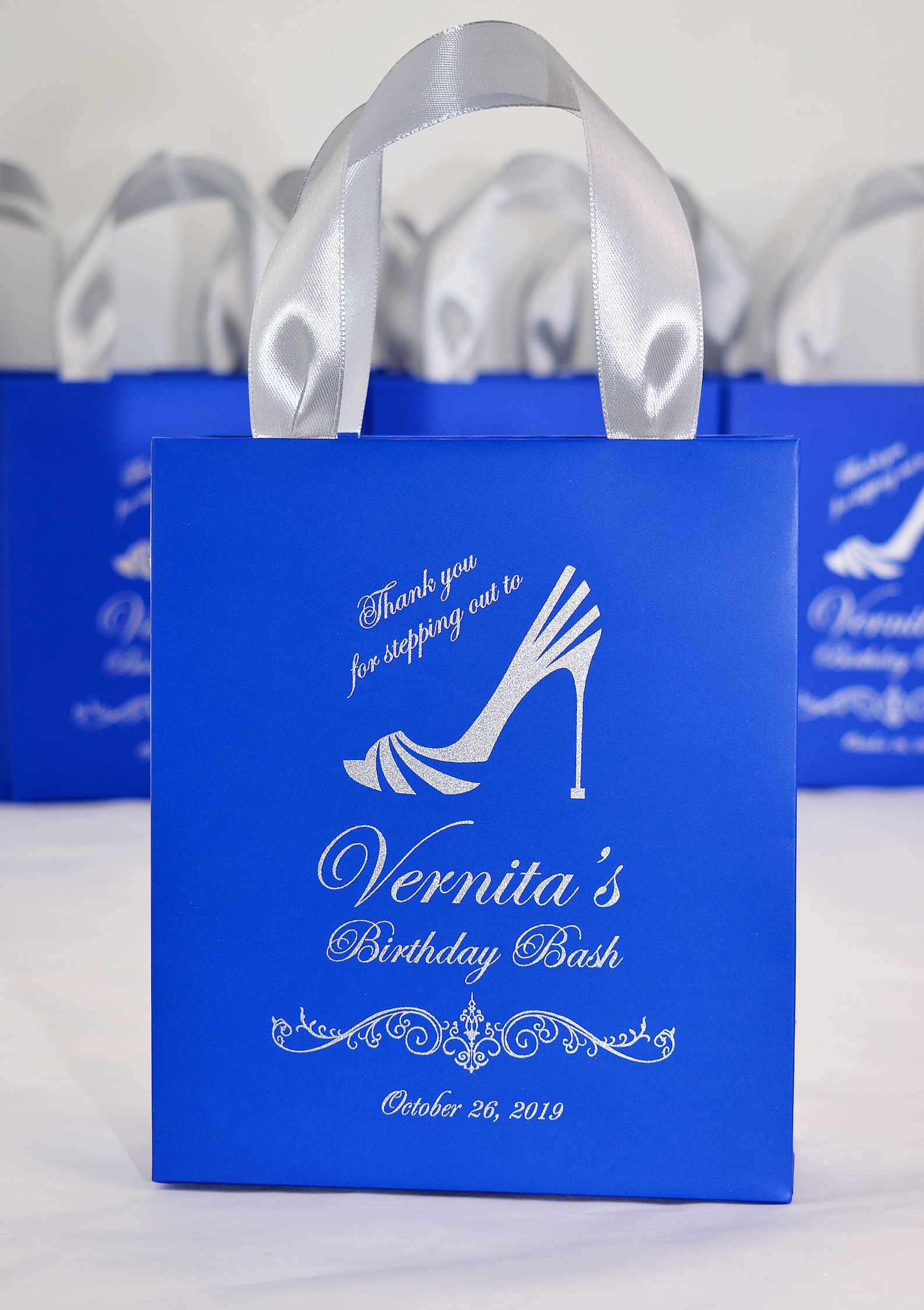 25 Elegant Birthday Party Favor Bags with satin ribbon handles | Etsy