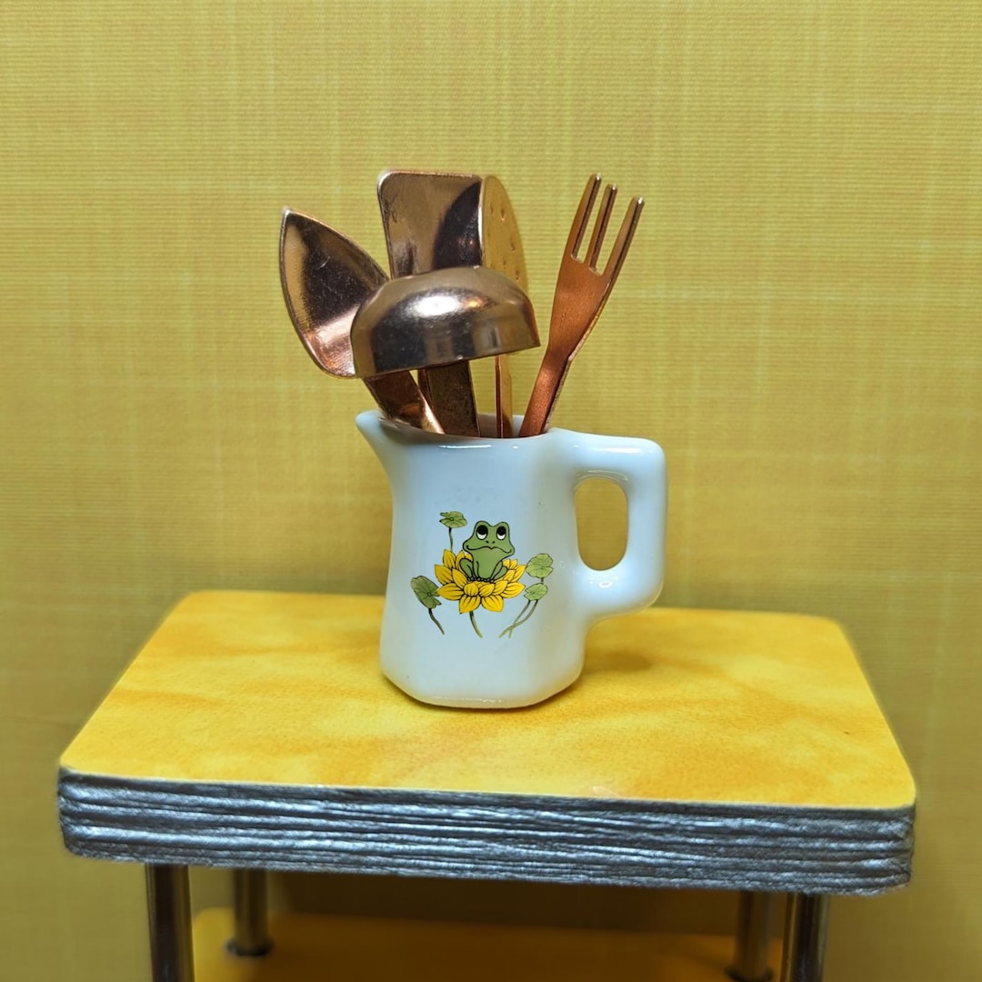 Neil the Frog Ceramic Pitcher Utensil Crock W/copper Utensils 1:12 ...