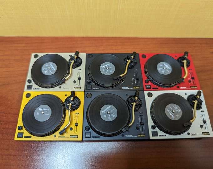 Turntable Technics SL-1200M7L Replica 1:12 Scale Dollhouse Miniature ...
