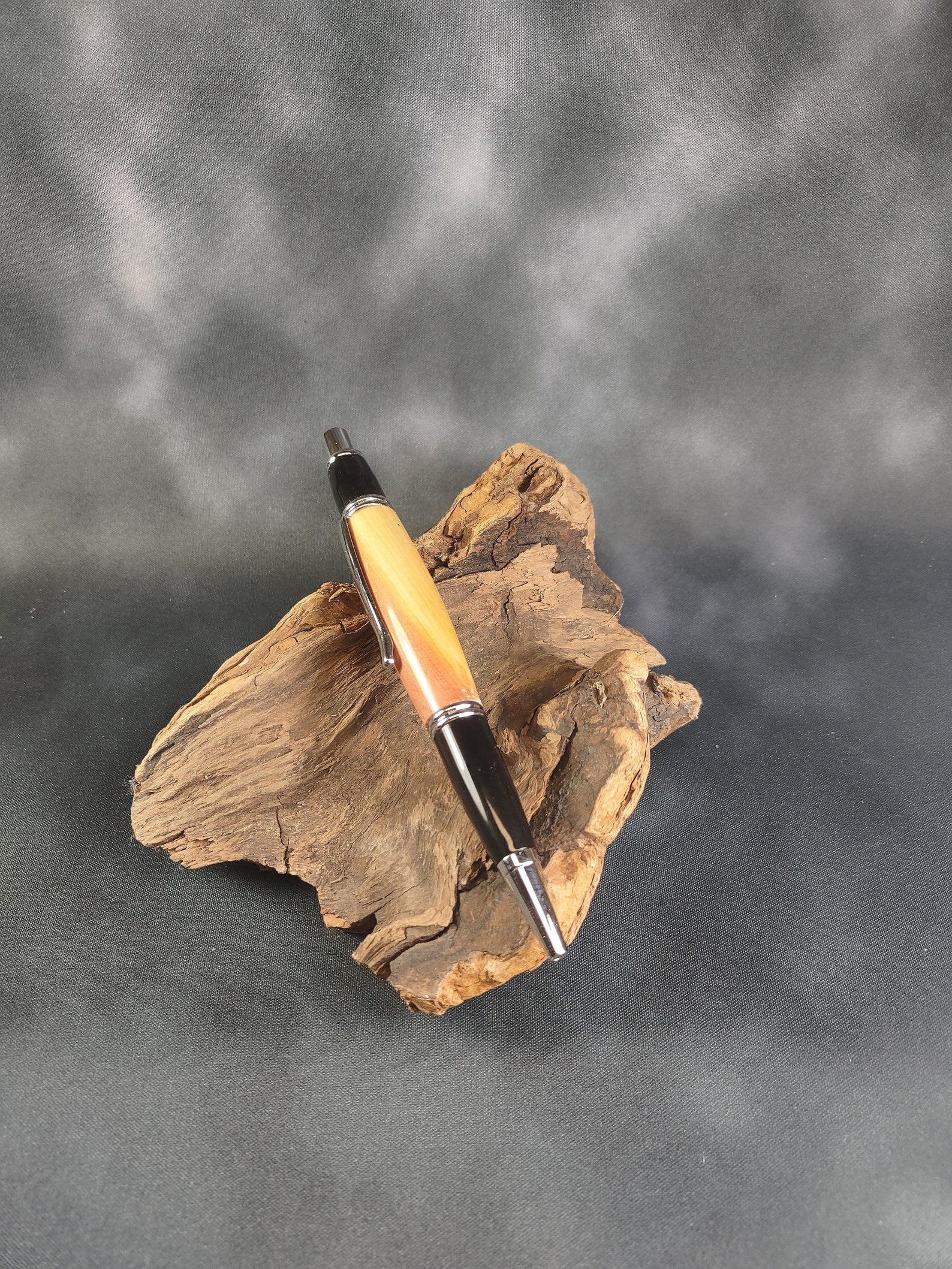 Eastern Red Cedar Gatsby Click Pen in Chrome - Etsy