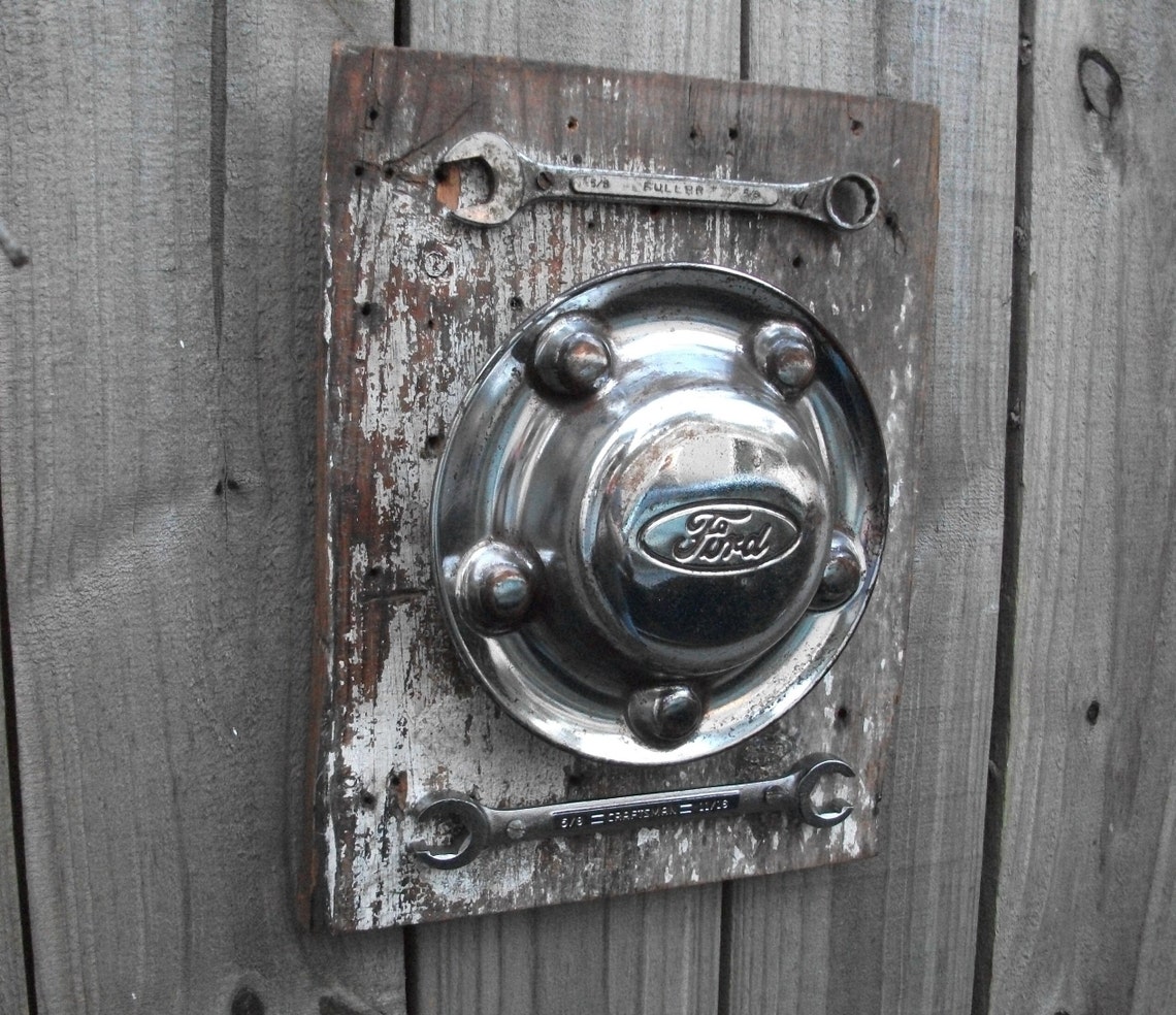 Ford Hubcap Wall Art: Rustic Garage Decor, Recycled Truck Parts - Etsy