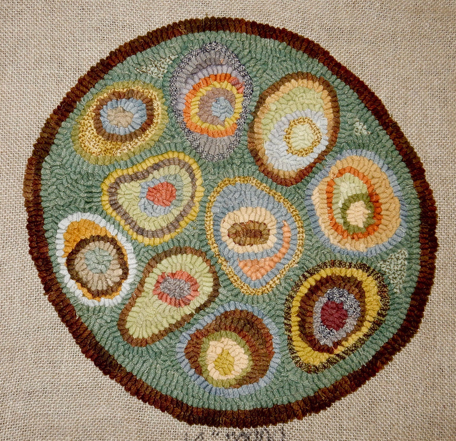 CAT PAW ROUND Rug Pattern for Hooking or Punch Needle. Round | Etsy