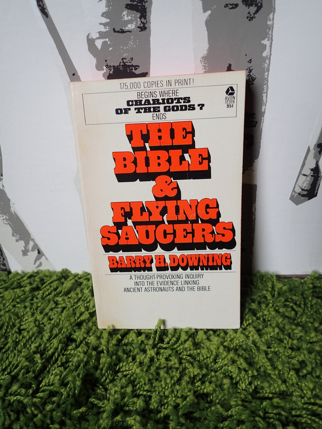 The Bible & Flying Saucers by Barry Downing Avon Paperback - Etsy