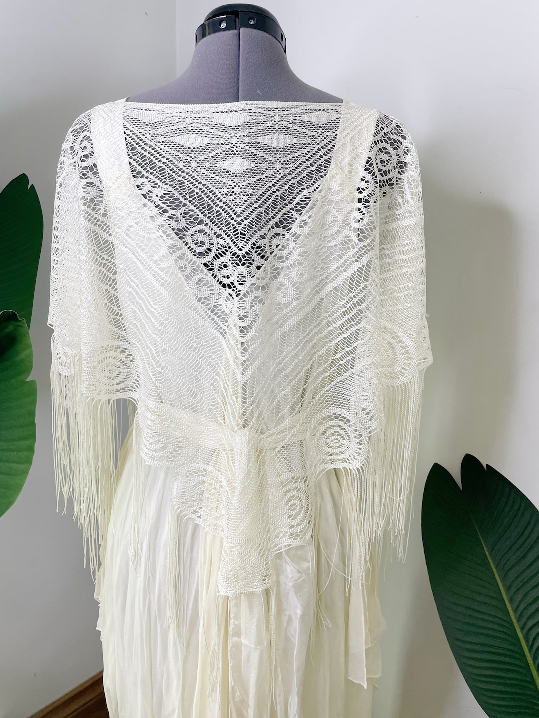 Lovely White Vintage Shawl, Boho Wedding Shawl - Etsy