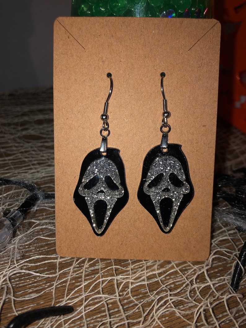 Ghost Face Earrings, Scream Guy Movies, Scream Earrings, Acrylic ...