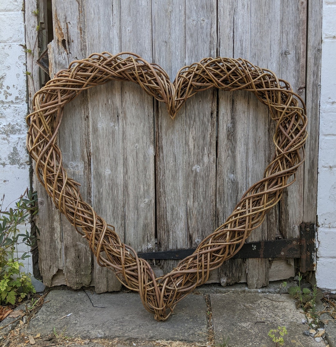 Large Giant Plain Willow Wicker Wreath Base. Natural UK Hanging Giant ...