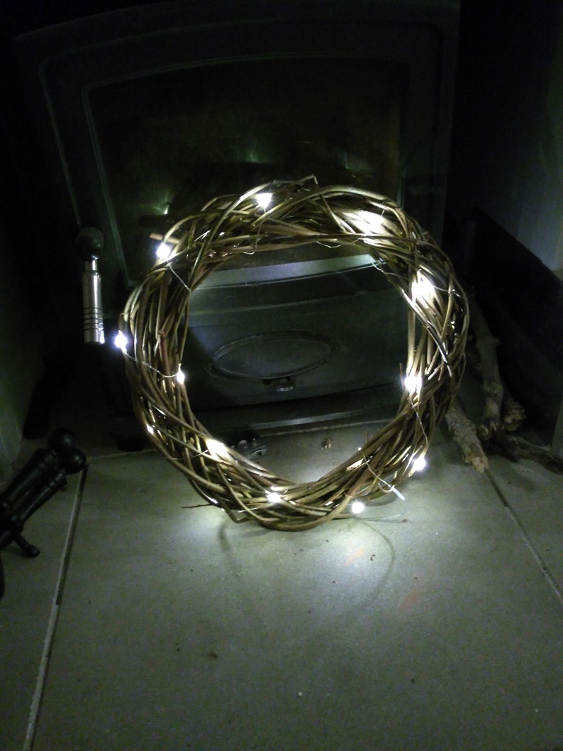 Large Giant Plain Willow Wicker Wreath Base. Natural UK Hanging Giant ...