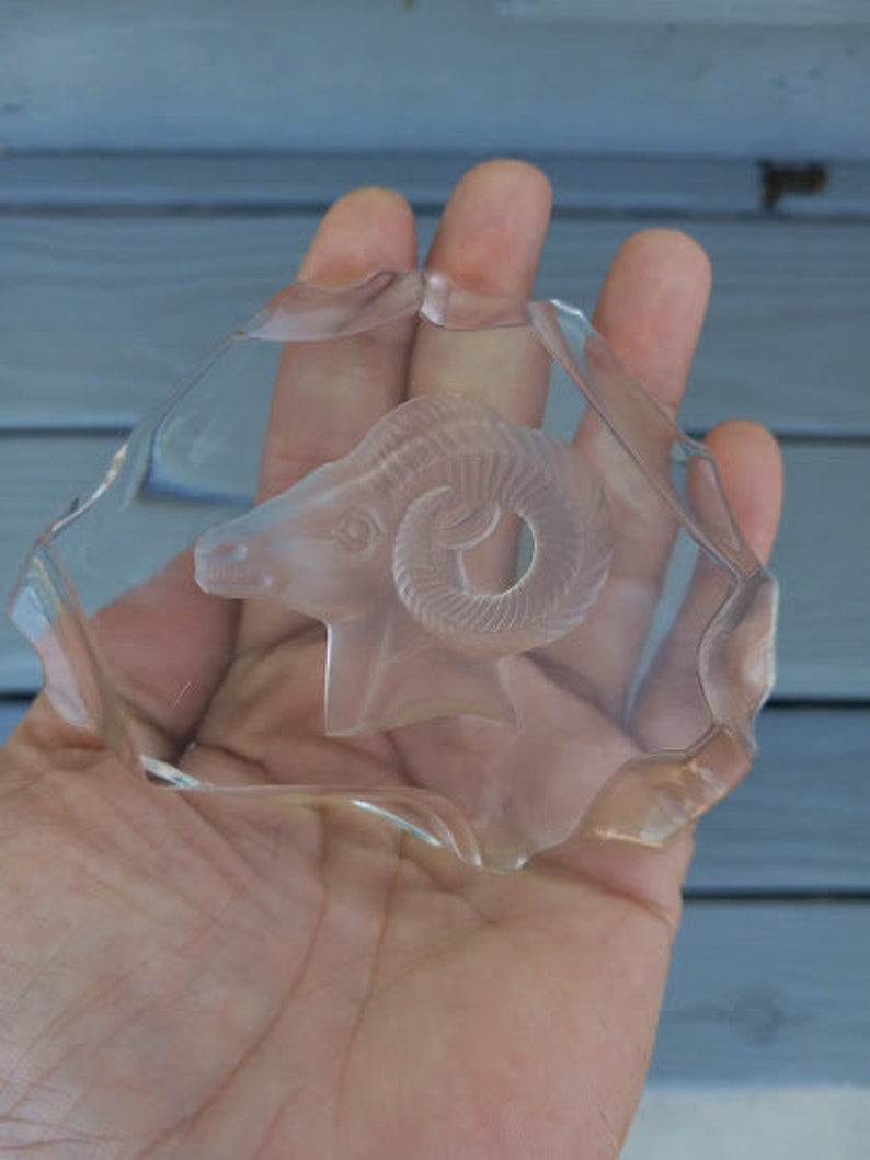 Lead Crystal Ram Paperweight Vintage Hallmark 1977 Little Gallery Made ...