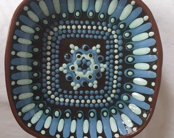 Symmetrical Pottery - Etsy