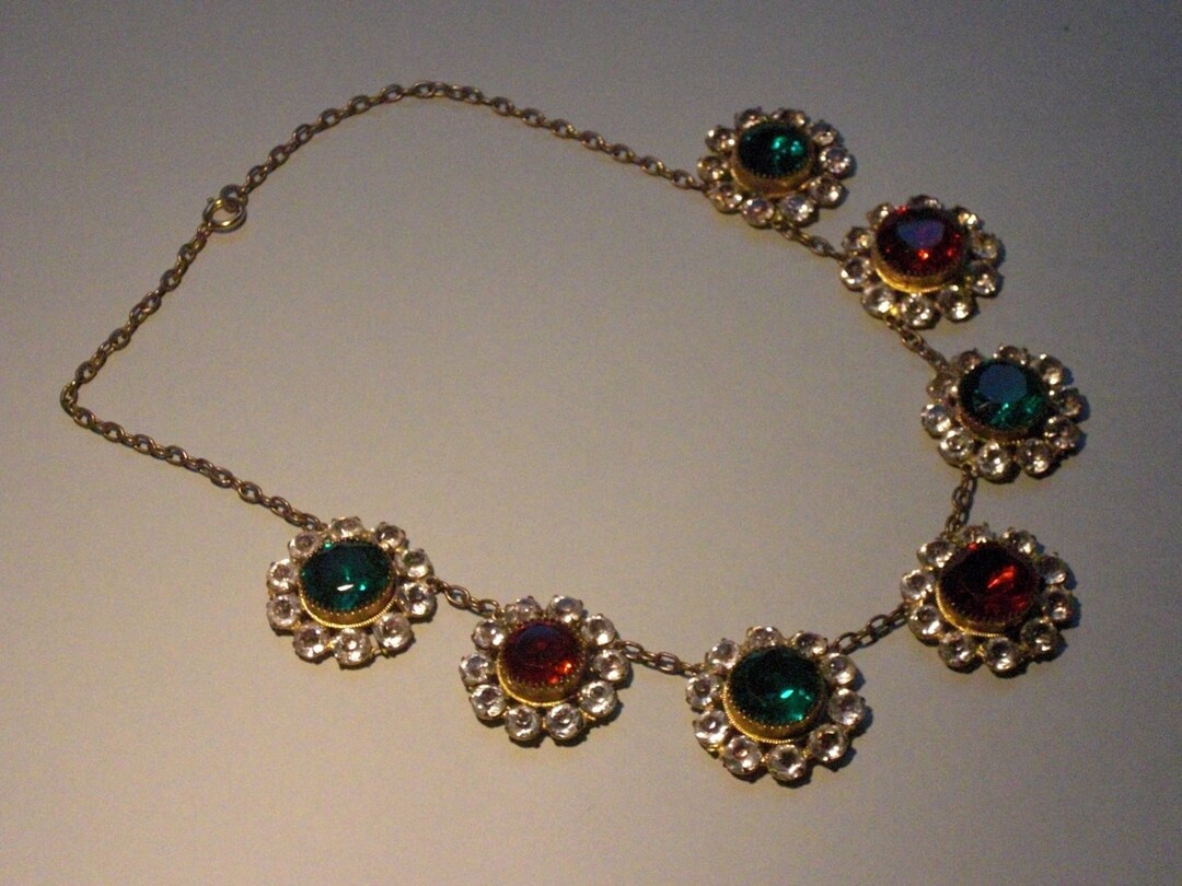 Necklace 98 With 7 Stylized Flowers Jewel of Theater Circa 1950's - Etsy