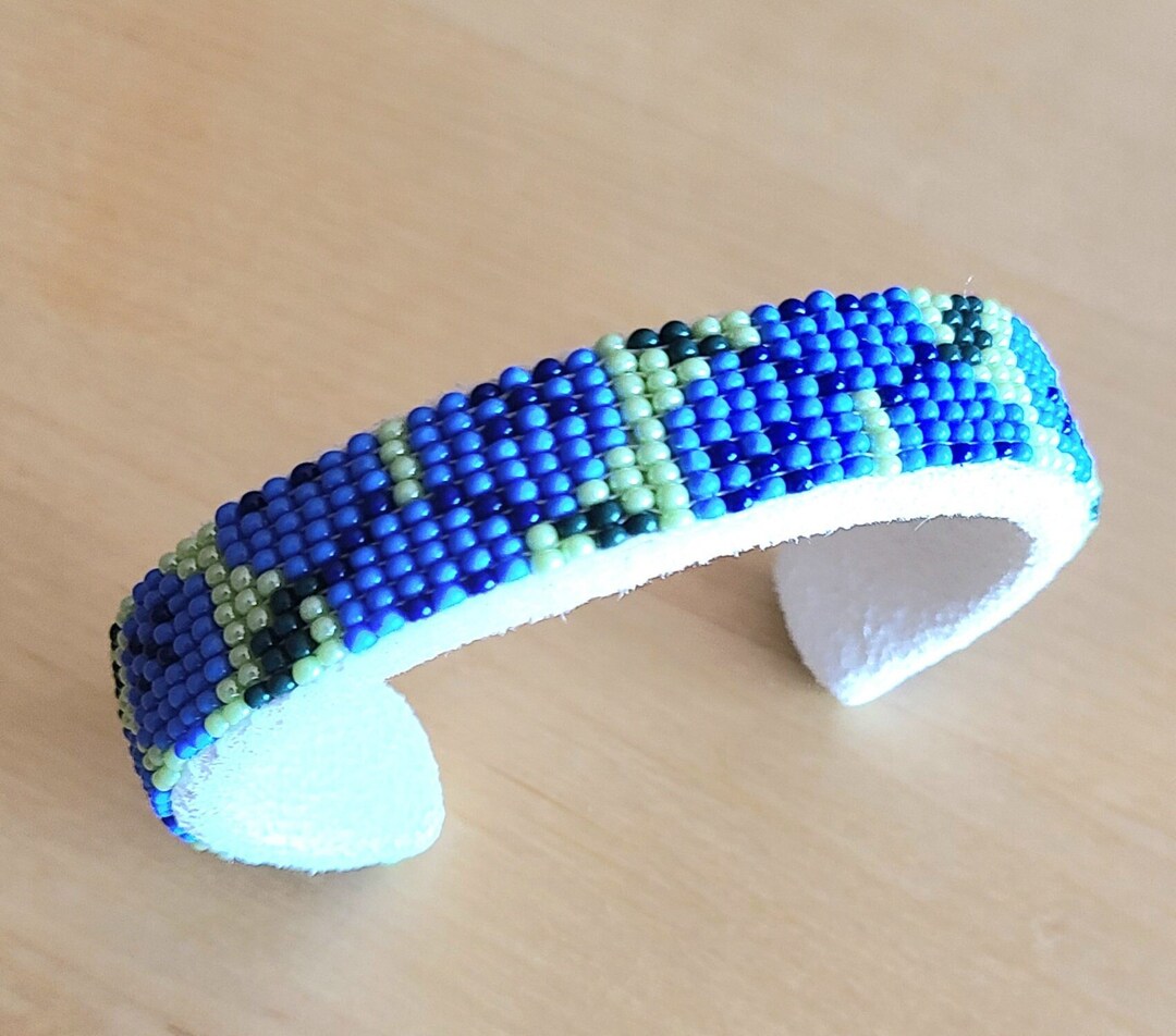 Native American (ojibwe) Minaan (blueberries) Beaded Bracelet - Etsy