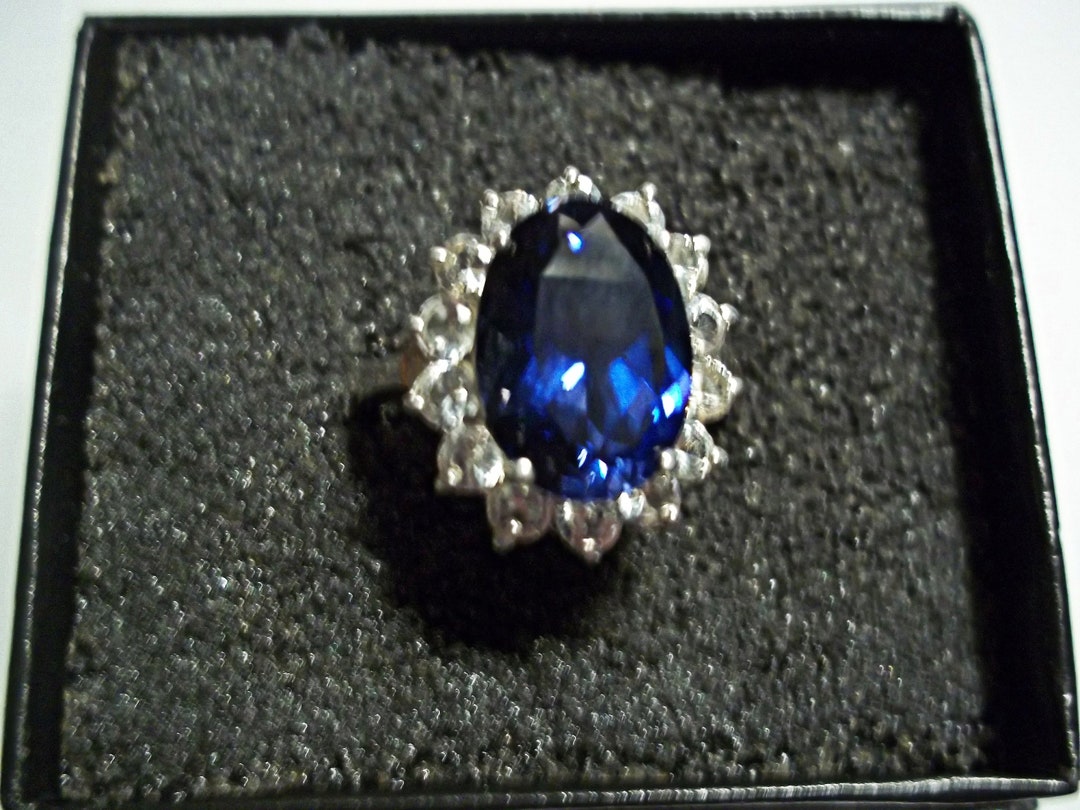 Princess Diana Royal Sapphire Engagement Ring, Sz. 9 1/2, Vintage - Etsy