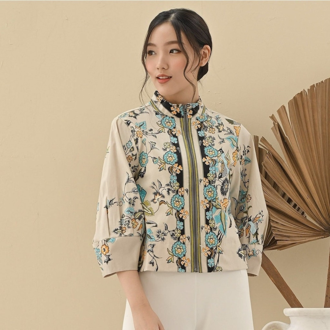 Batik Bomber Jacket Batik Outer Indonesian Traditional - Etsy