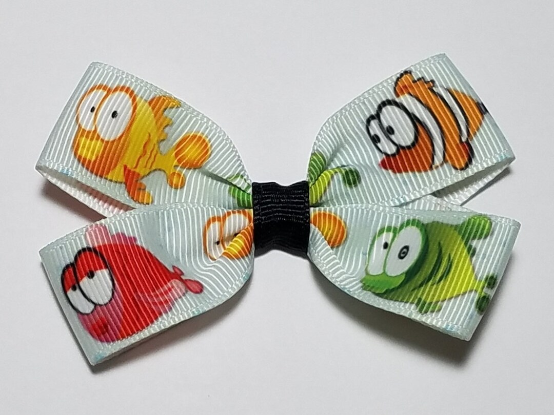 3 Fish Hair Bow CLEARANCE - Etsy.de